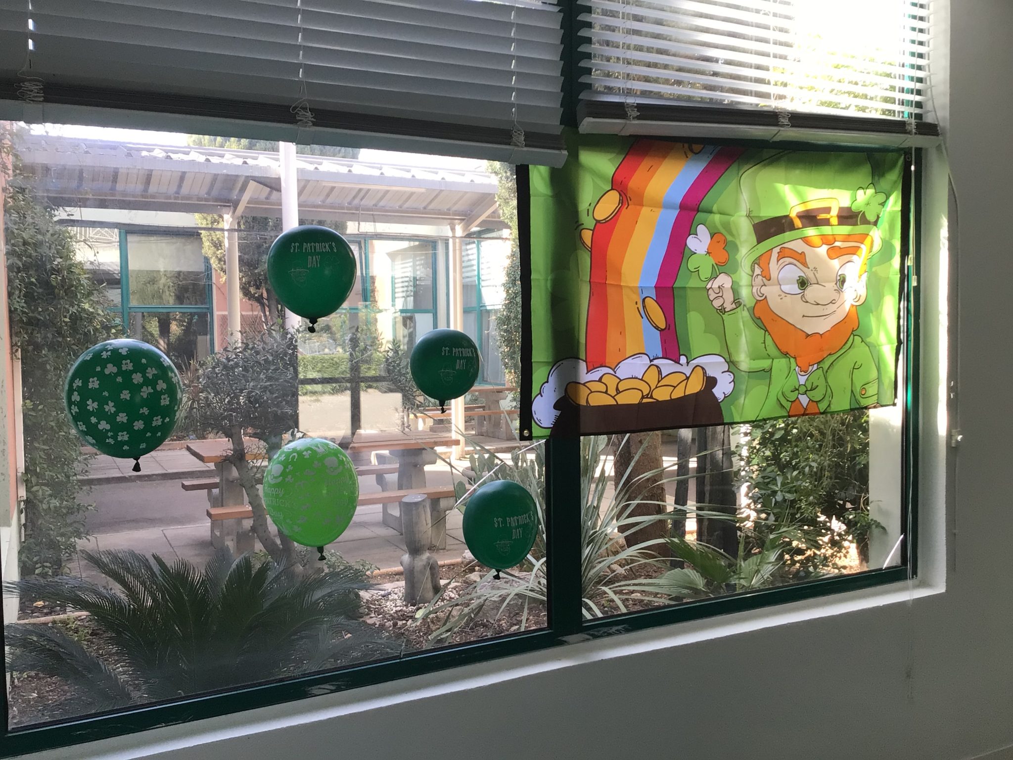 « Tous en Vert » au Collège Les Jasmins de Grasse pour fêter l’Irlande ...